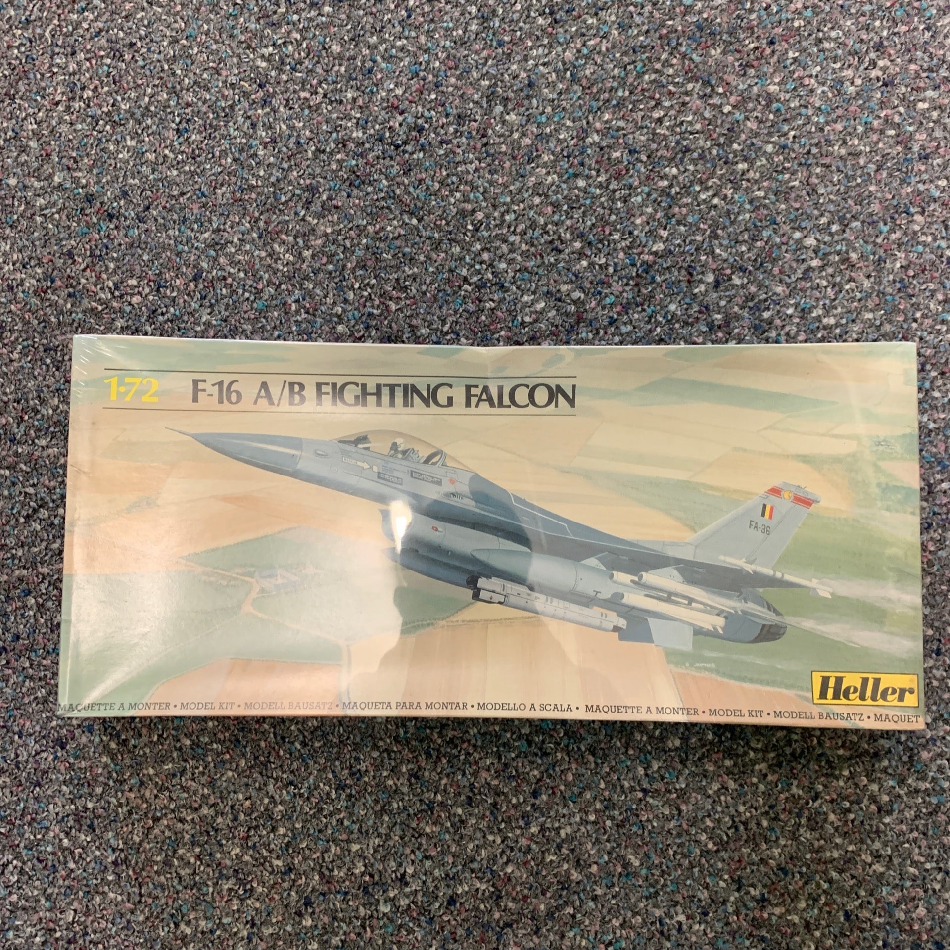 Heller 1/72 F-16 A/B Fighting Falcon jet model kit | Frontline Model ...