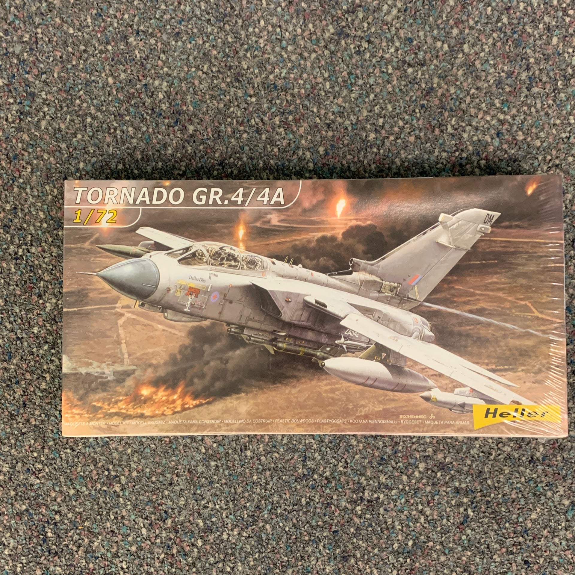 Heller 1/72 Tornado GR. 4/4A jet model kit 80328 | Frontline Model Kits ...