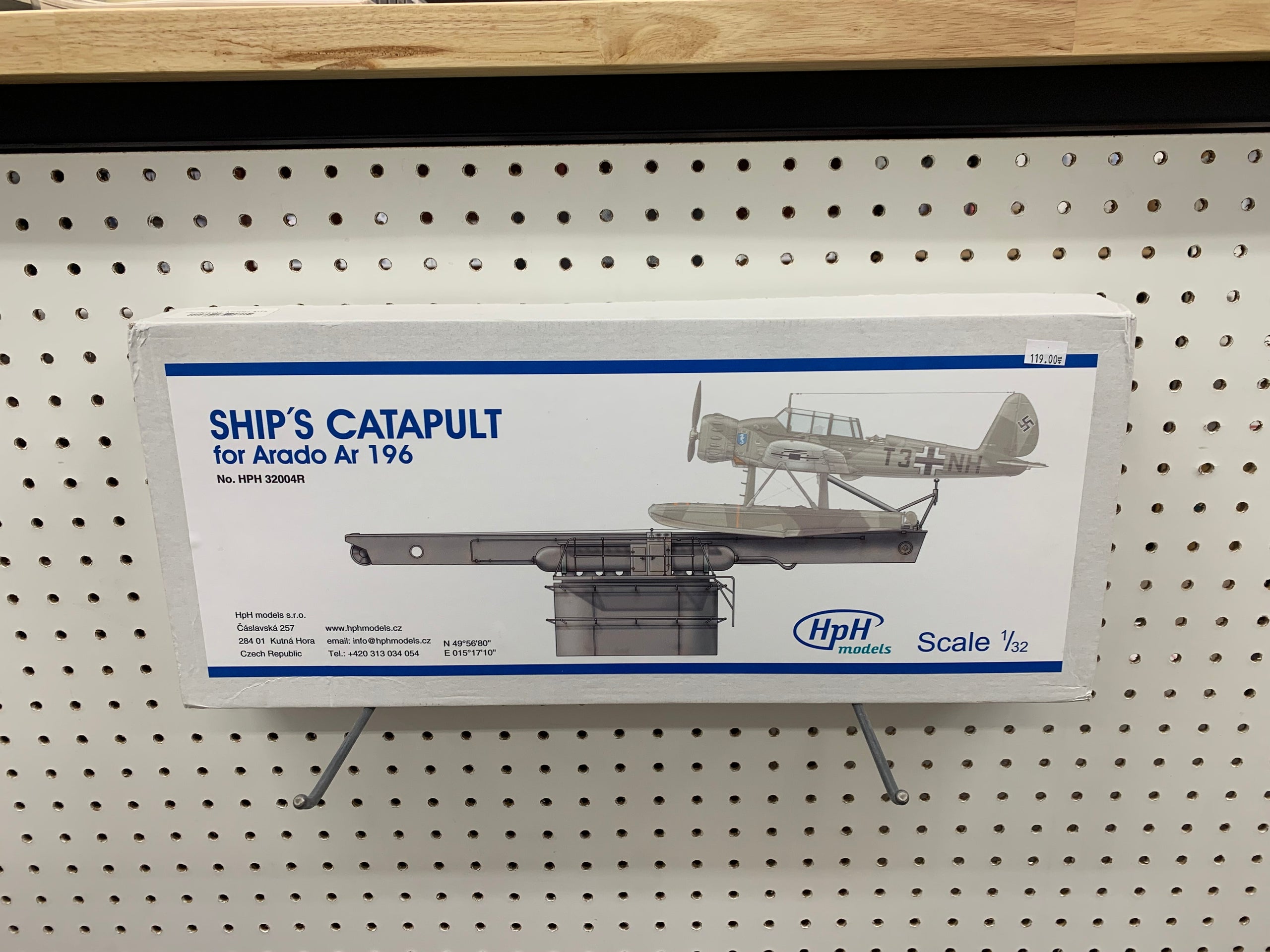 Hph 1/32 Ships Catapult For Arado Ar 196 model kit | Frontline Model ...