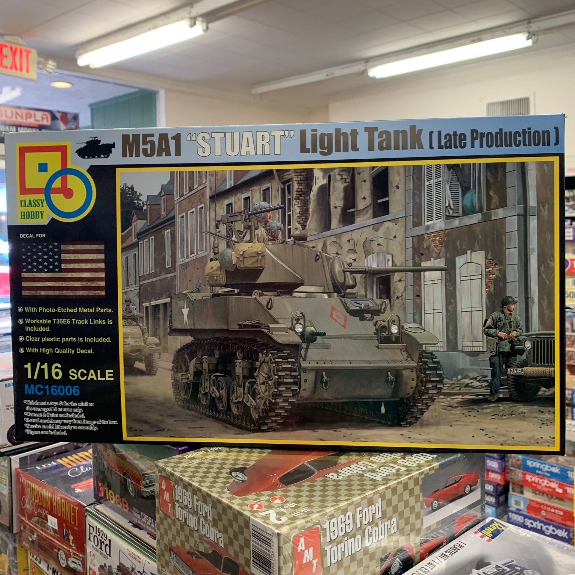 Classy Hobby 1/16 M5A1 Stuart Light Tank Late Prod. model Kit 16006 ...