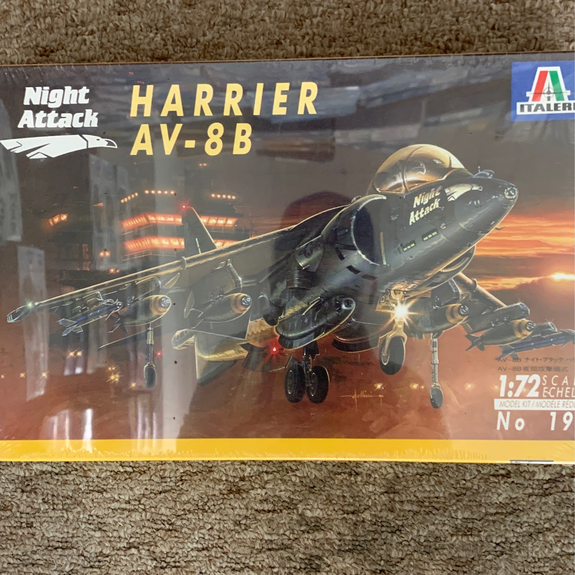 Italeri 1/72 Night Attack Harrier AV-8B plane model kit 193 | Frontline ...